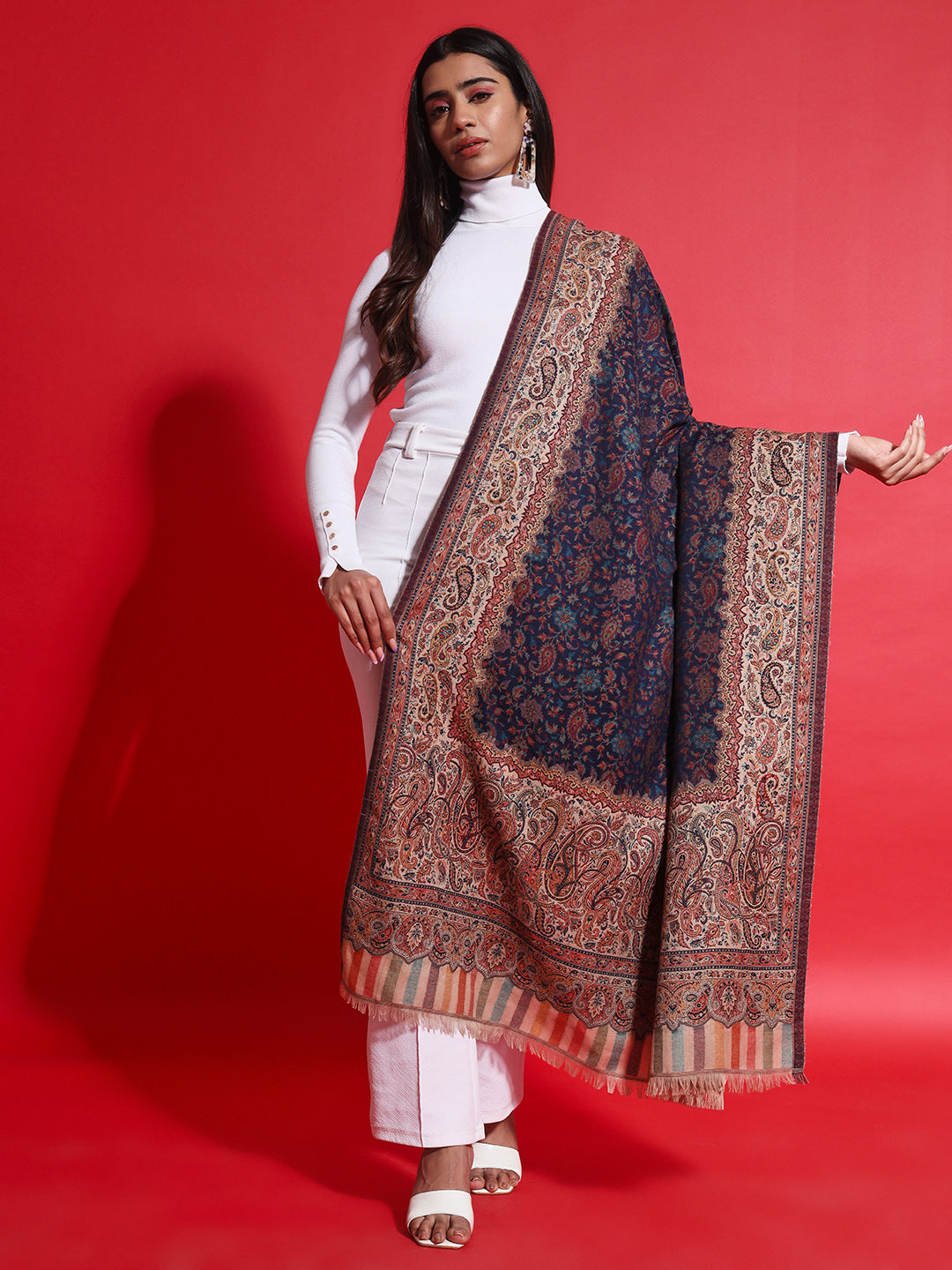 Kani Kashmiri Jaal Royal Shawl for Women | Blue – Zamour