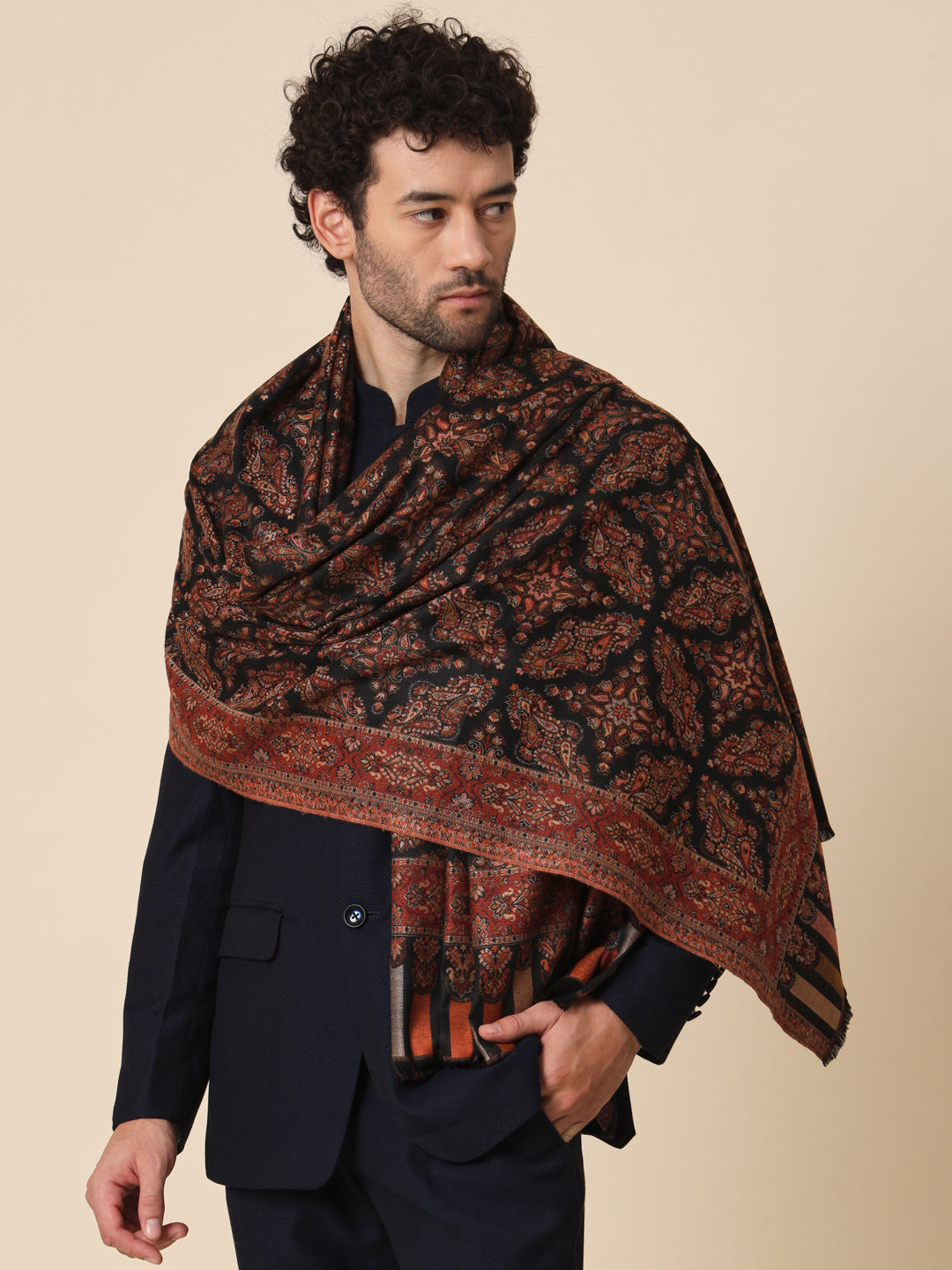 Kani Weave Woven Shawl for Men in Paisley Design | Black – Zamourstore