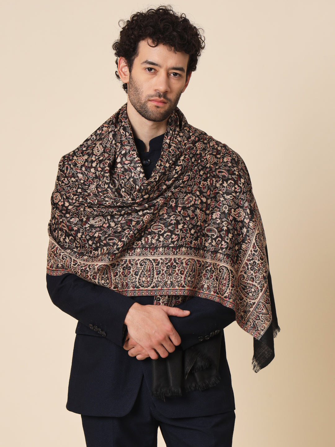 Kani Weave Woven Shawl for Men in Paisley Design | Black – Zamour